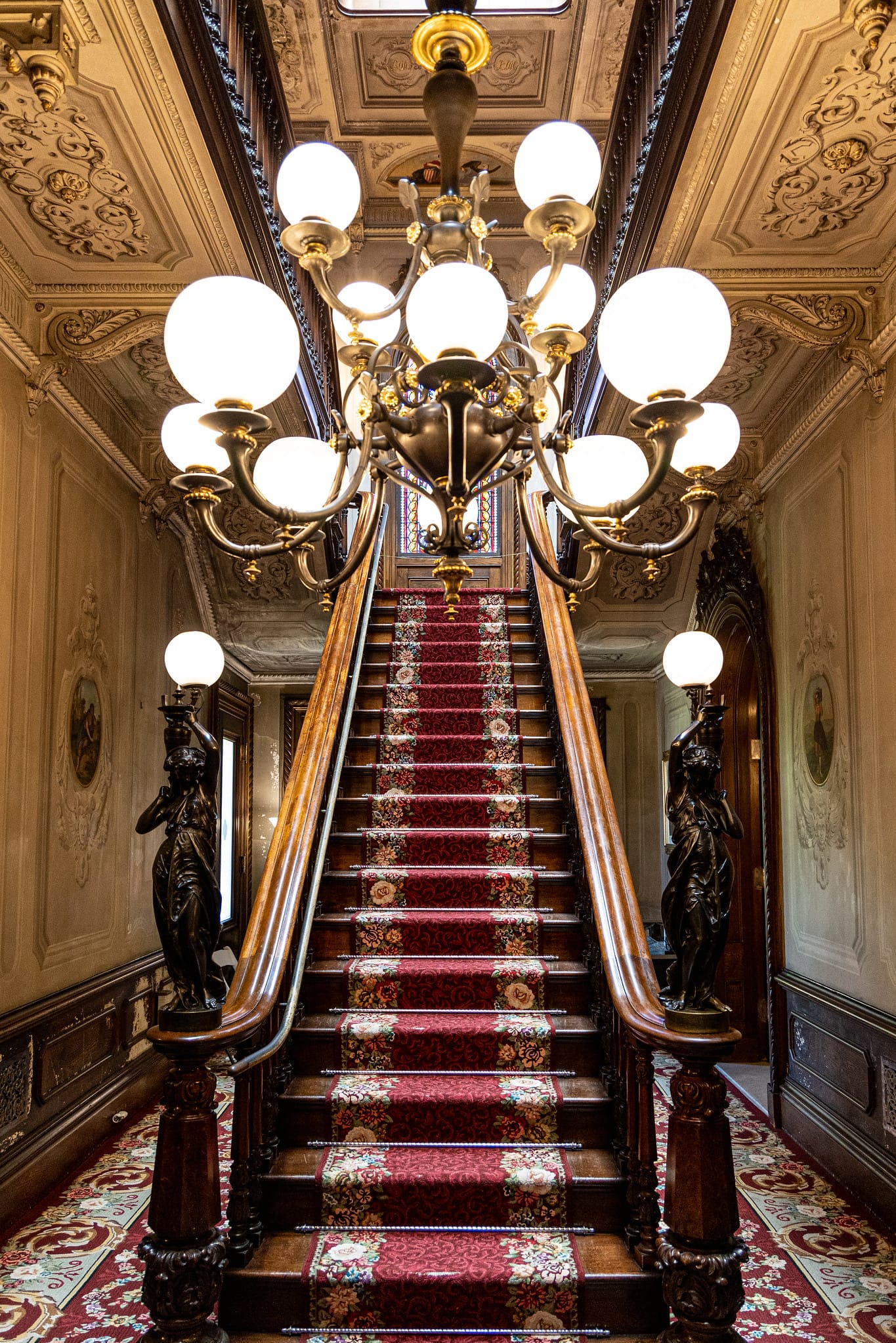 Victoria Mansion: A Masterpiece of Italian Villa Architecture (PHOTOS)